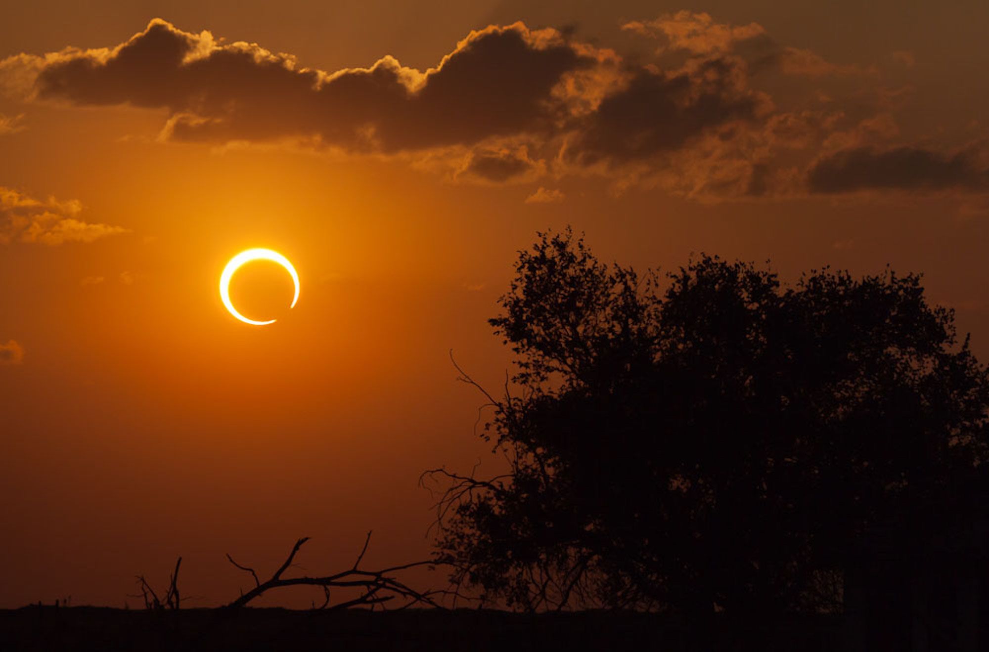 10 Towns For Viewing The 2024 Solar Eclipse